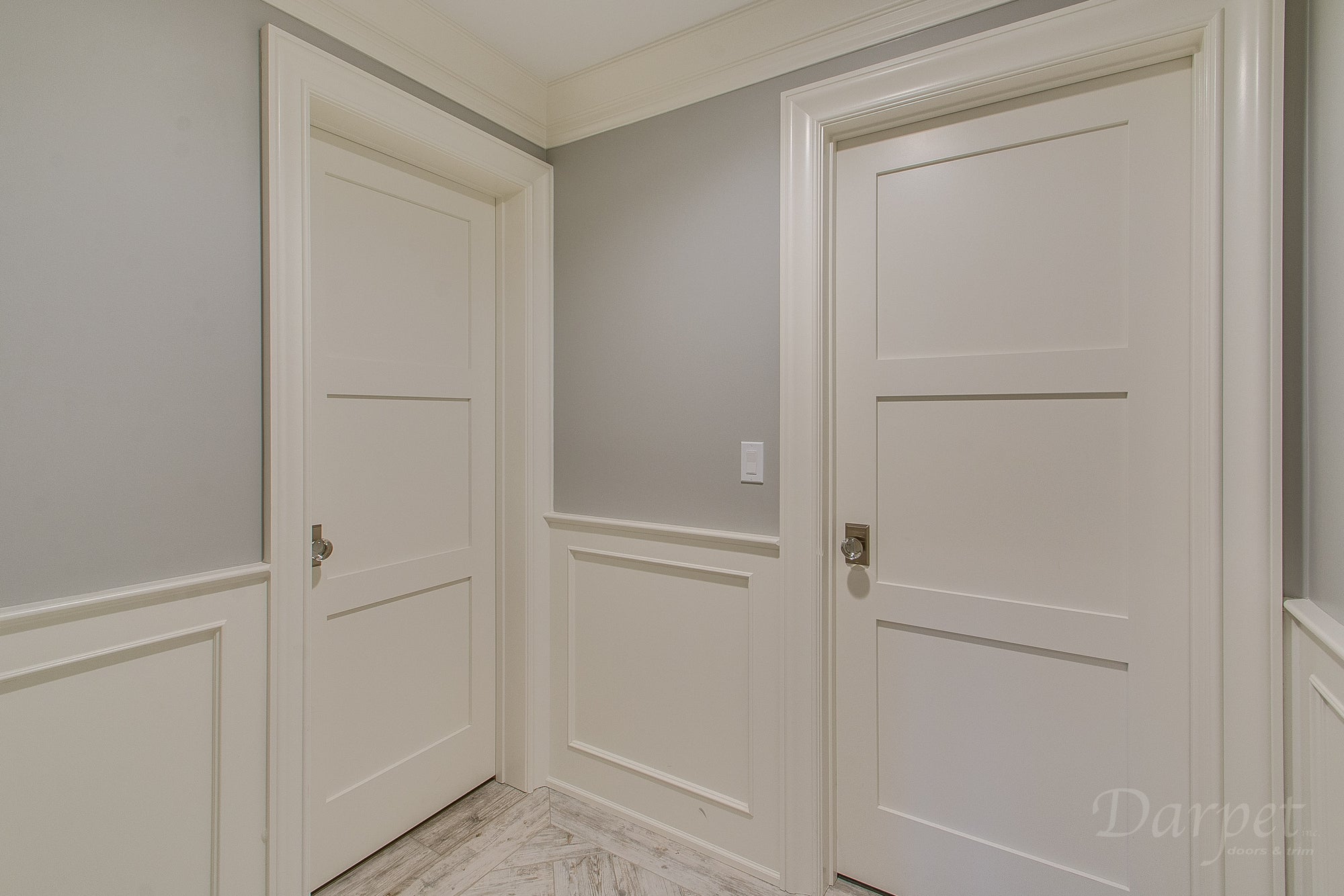 3 Panel Flat Equal Shaker Primed 6'-8" (80")