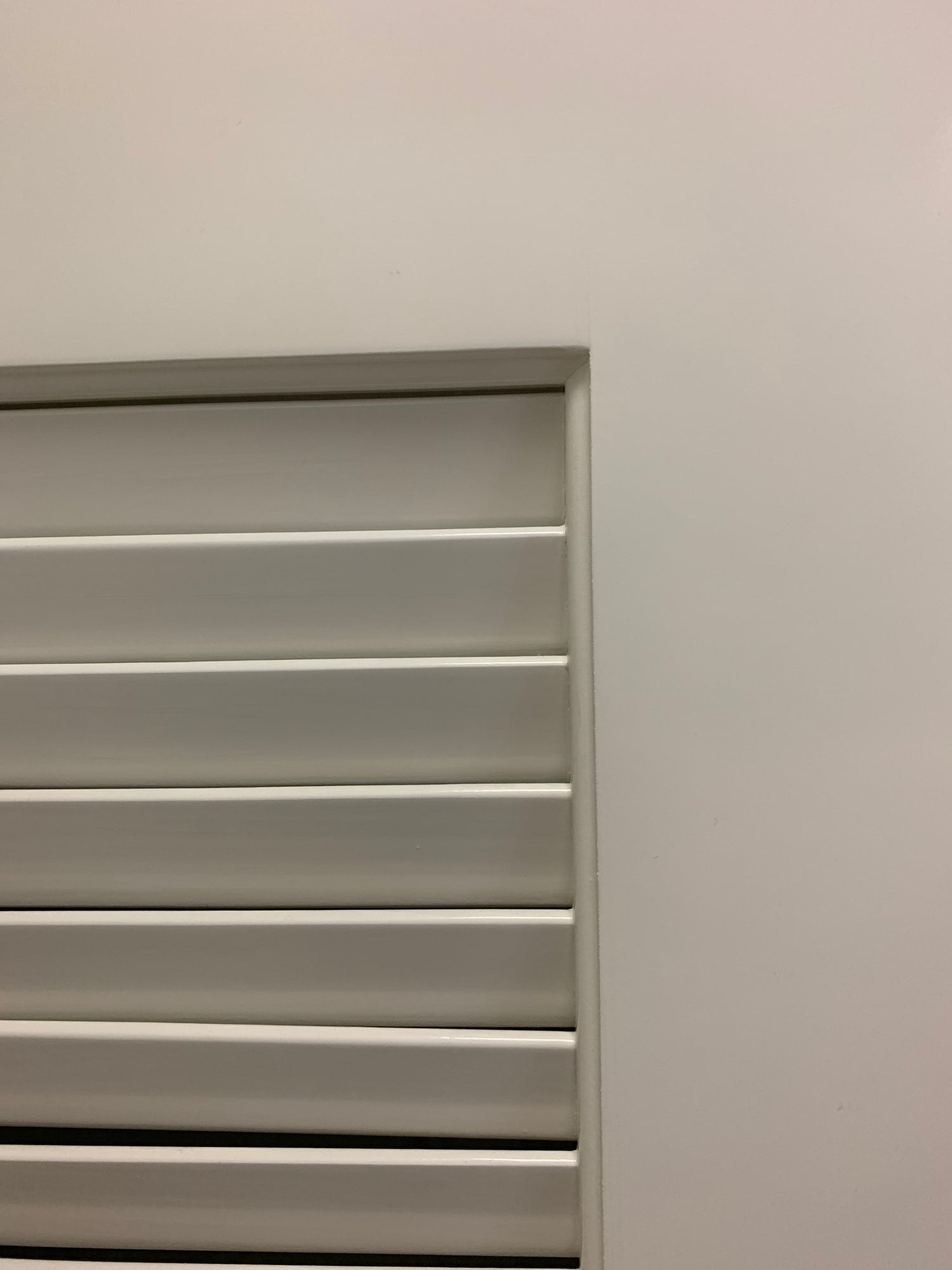 Louver Bifold Primed 6'-8" (80")